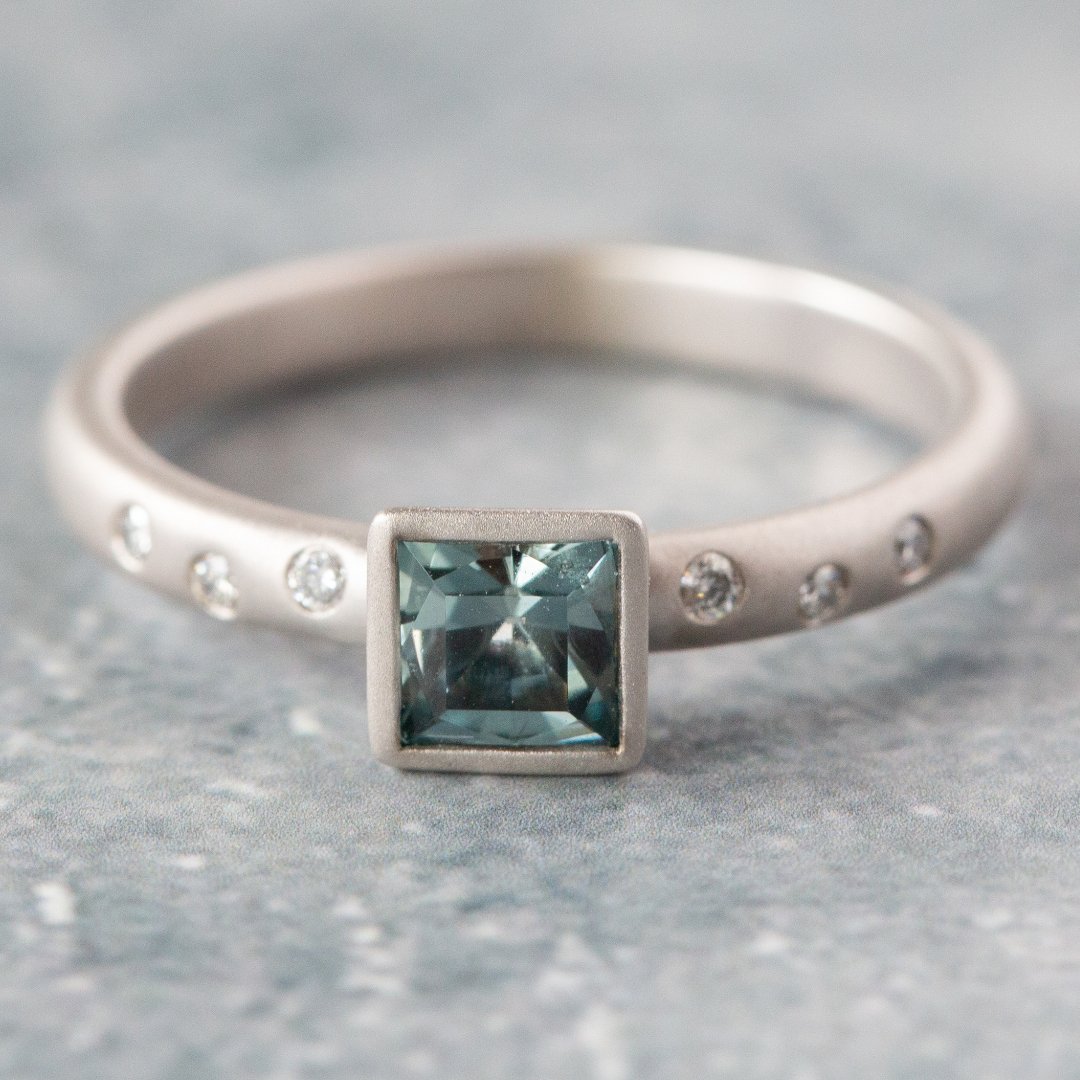 What Makes a Life Proof Ring? – W.R. Metalarts